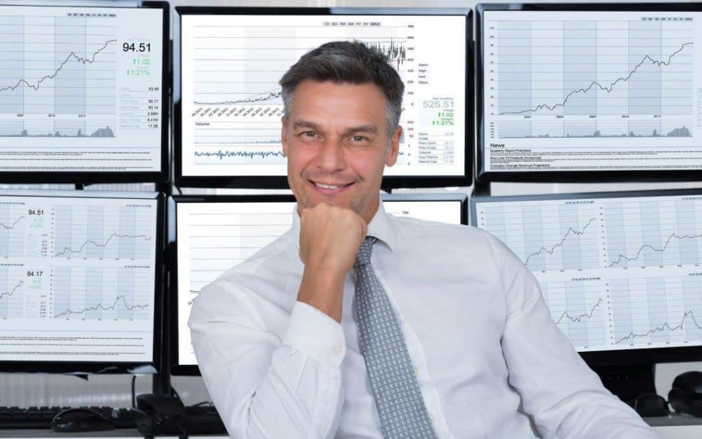 Comment contacter le conseiller financier de la Banque Postale ? - Trokers